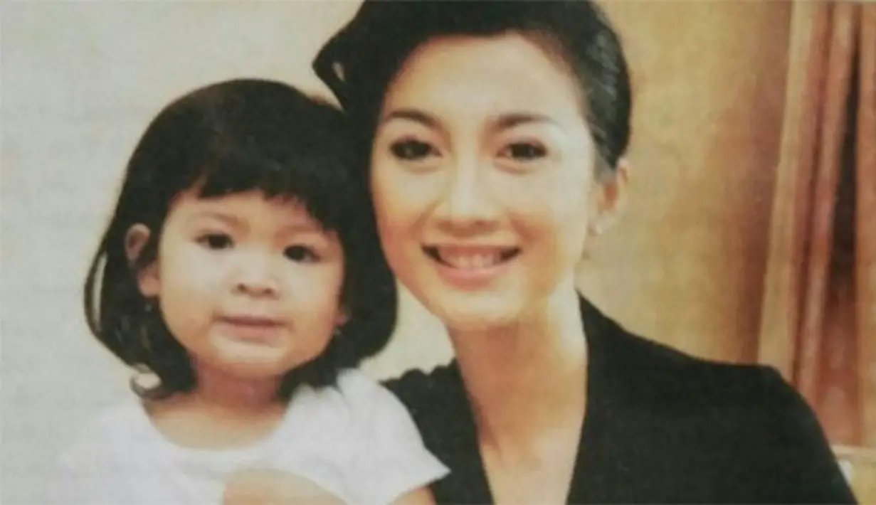Potret Dulu dan Kini Desy Ratnasari Bersama Putri Cantiknya Nasywa - Photo Fimela.com