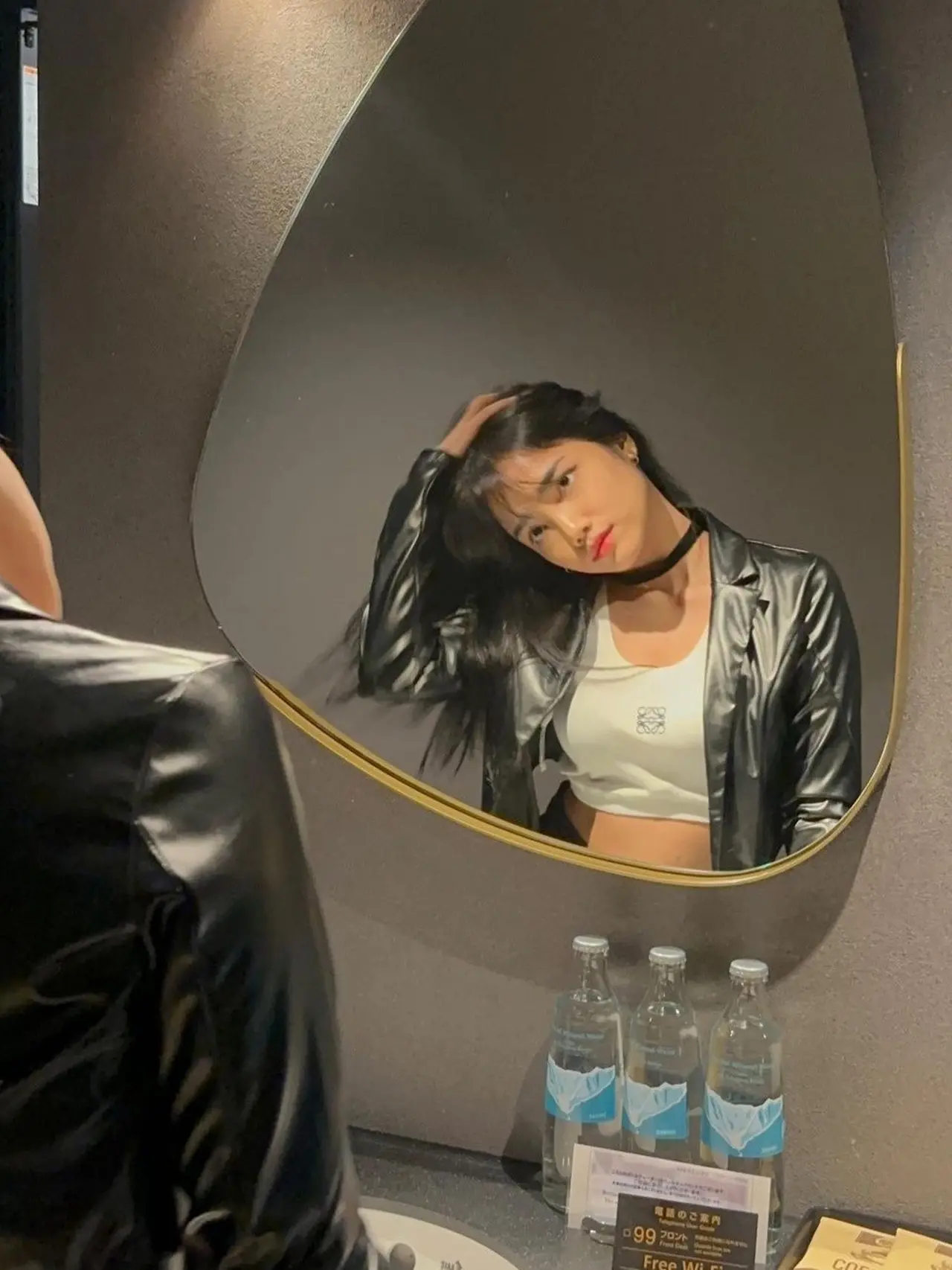 6 Potret Terbaru Fuji Jadi Cewek Mamba saat Liburan di Jepang, Modis ...