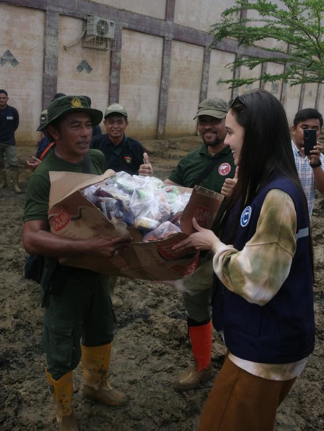Putus dari Giorgino Abraham, Ini 6 Potret Yasmin Napper Aktif Jadi ...