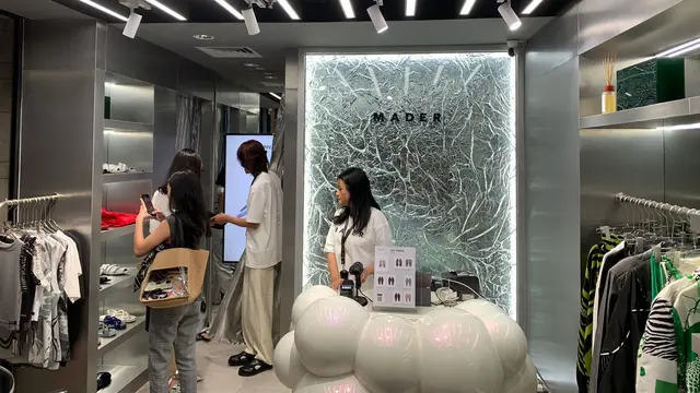 Konsep Futuristik Toko Offline Pertama MADER di ASHTA Distric 8 ...