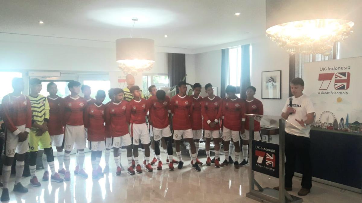 Garuda Select Tantang Juventus, Inter Milan, atau AC Milan - Bola ...