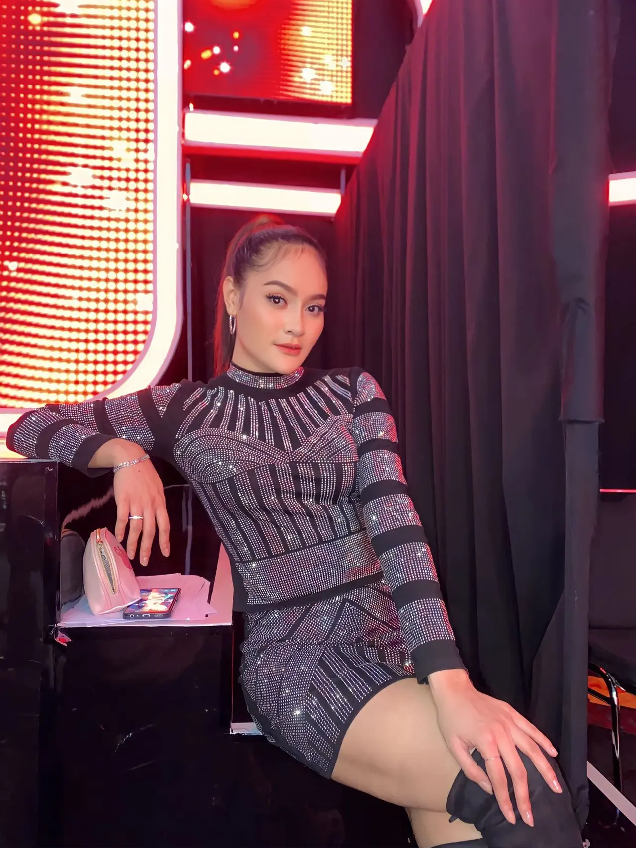 Sherly Oktari, Penyanyi Cantik Asal Bangka yang Sering Ditolak oleh ...