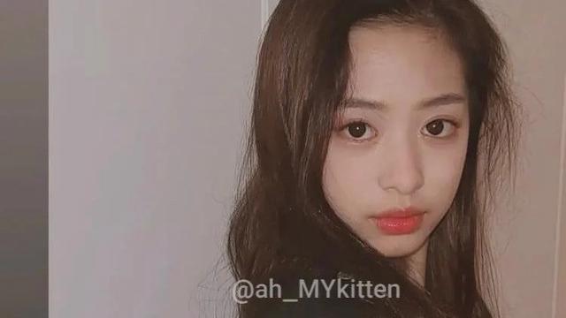 Ahyeon Resmi Dikenalkan Jadi Member Baby Monster, Video Unjuk Skill ...