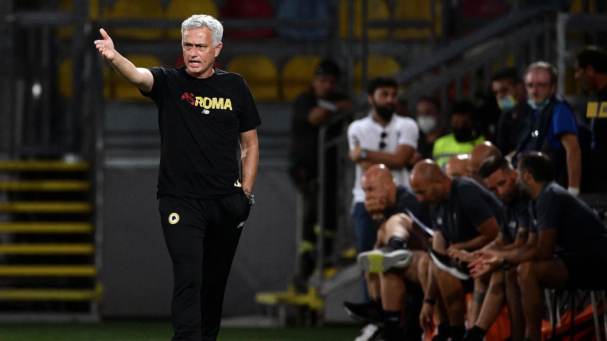 Kacau, AS Roma Tak Punya Striker Berpengalaman - Bola Liputan6.com