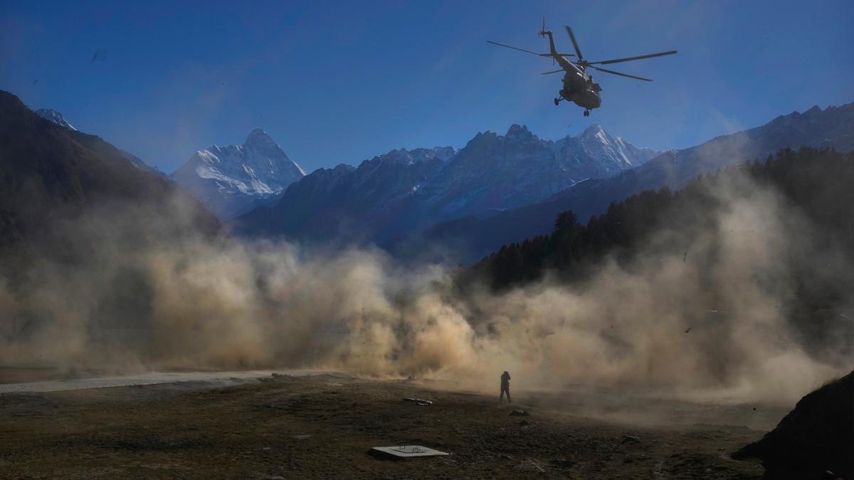 Militer AS dan India Latihan Tempur di Pegunungan yang Disengketakan ...