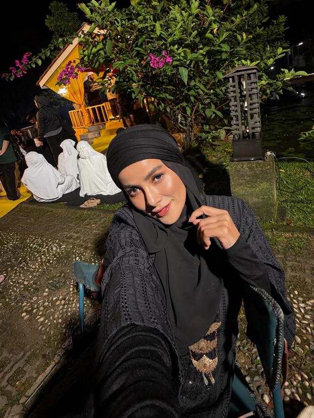 6 Potret Penampilan Olla Ramlan di Serial Walid Season 2, Memesona ...