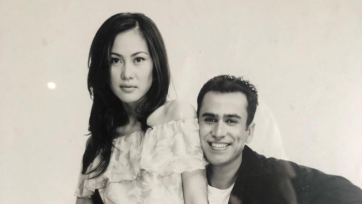 Cantiknya Ina Thomas pada Foto Lawas, Dua Anaknya yang Masih Kecil Juga ...