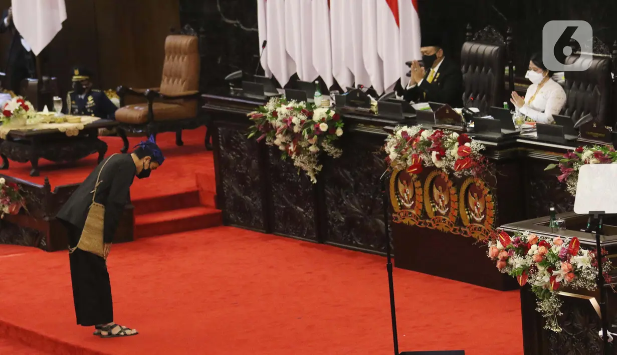 Foto Jokowi Kenakan Baju Adat Baduy Di Sidang Tahunan Mpr Foto