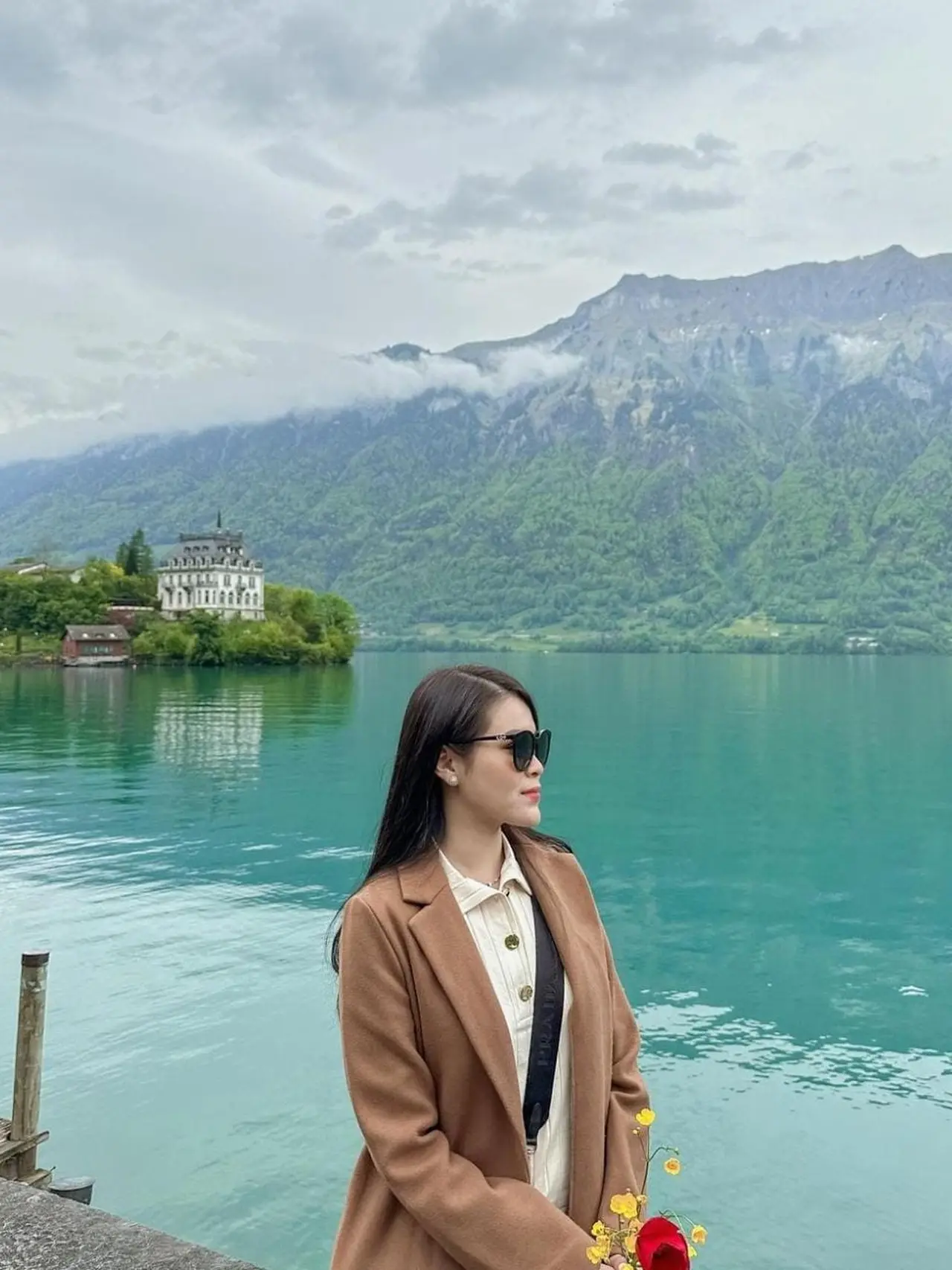 10 Potret Chen Giovani Soetanto, Calon Menantu Hotman Paris yang ...