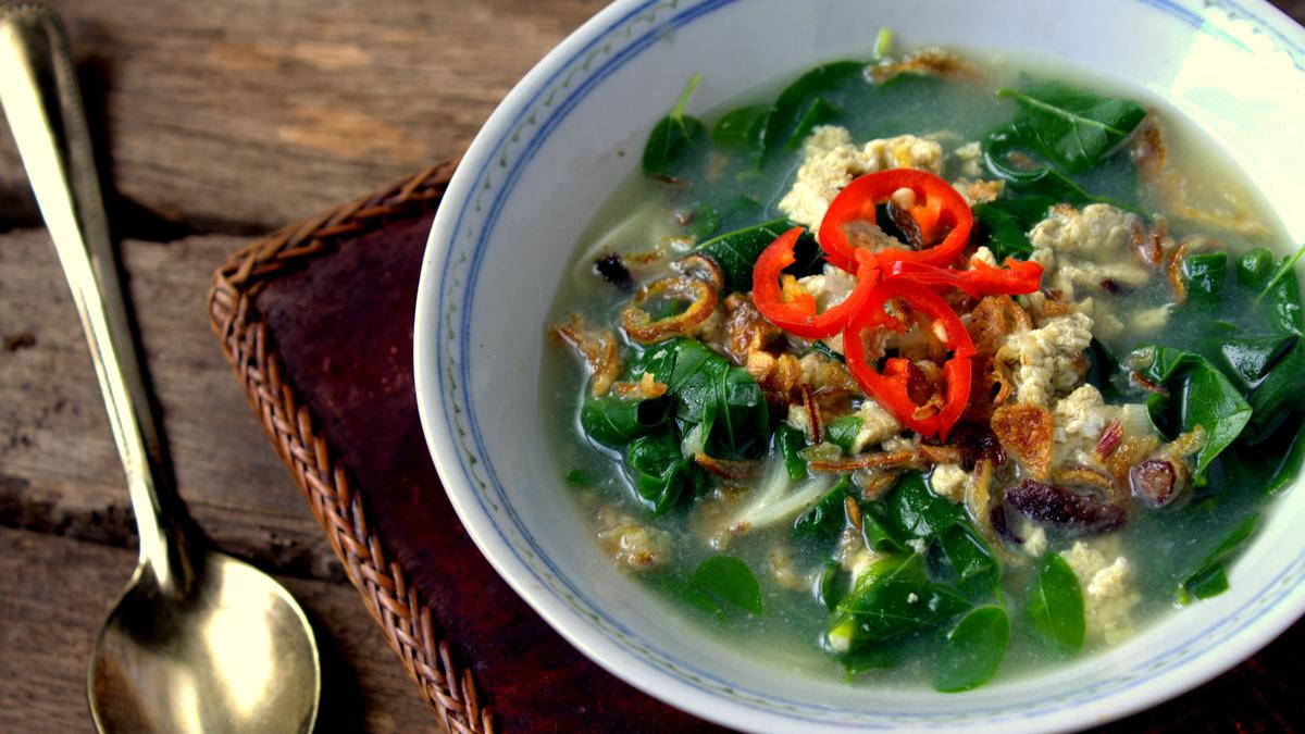 Resep Sayur Bobor Daun Katuk - Food Fimela.com