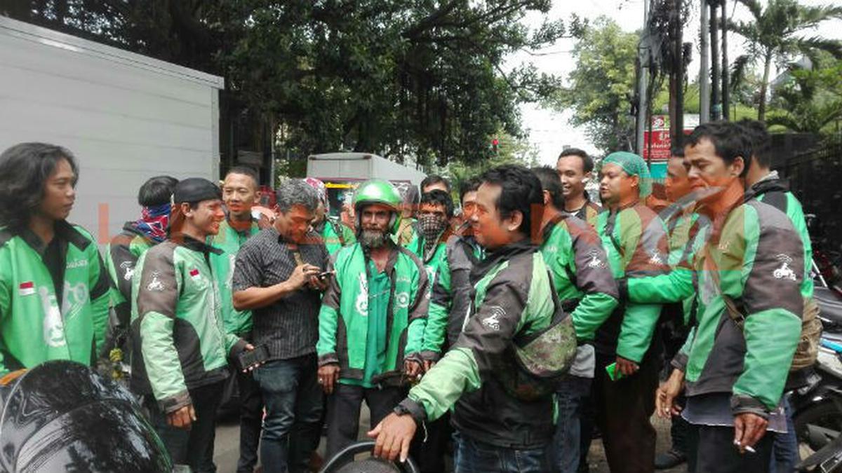 Driver Demo, Netizen Keluhkan Susah Order Go-Jek - Tekno Liputan6.com