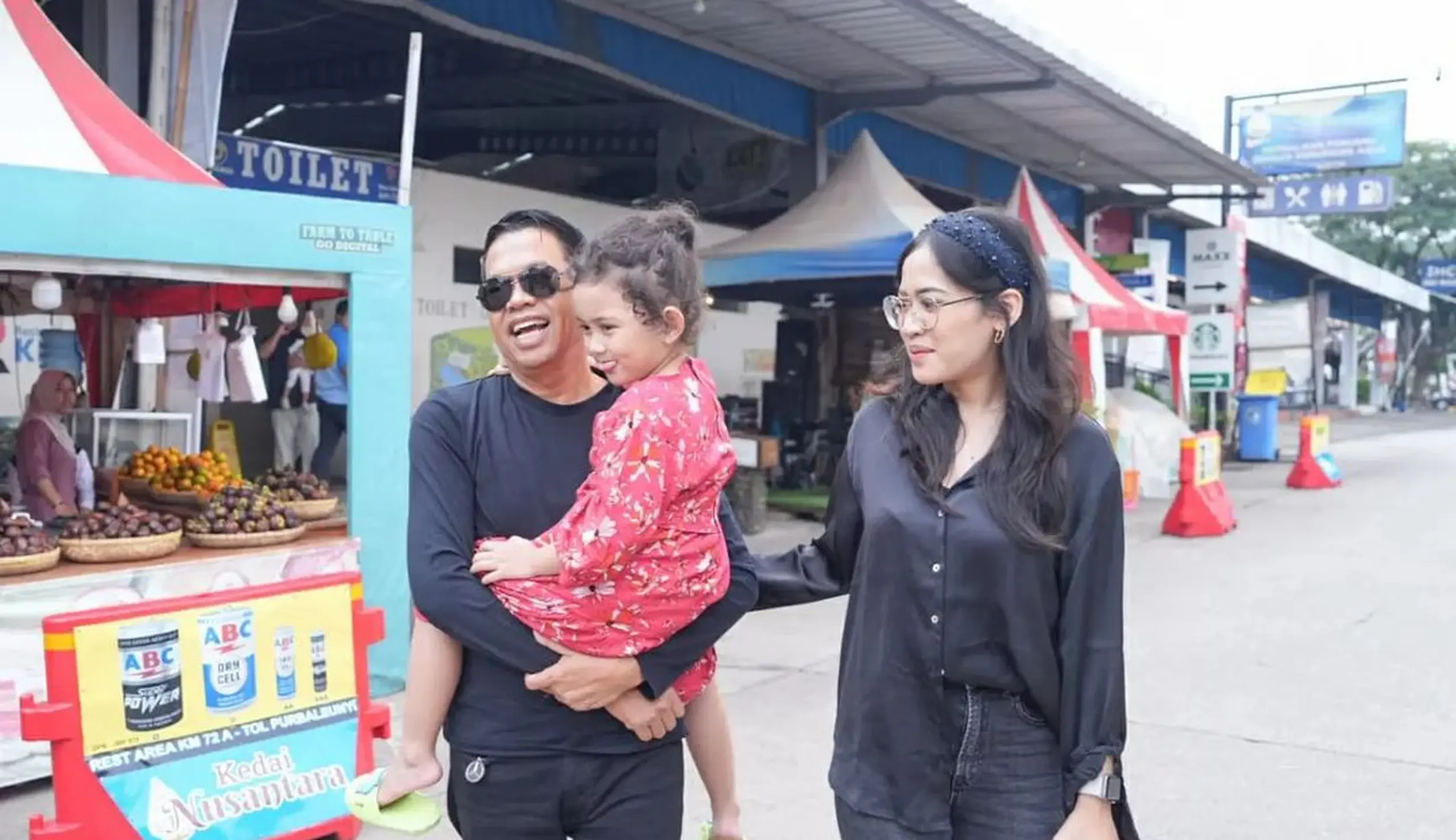 Potret Cantik Muda 'Istri Baru' Dedi Mulyadi, Mojang Priangan Anak ...