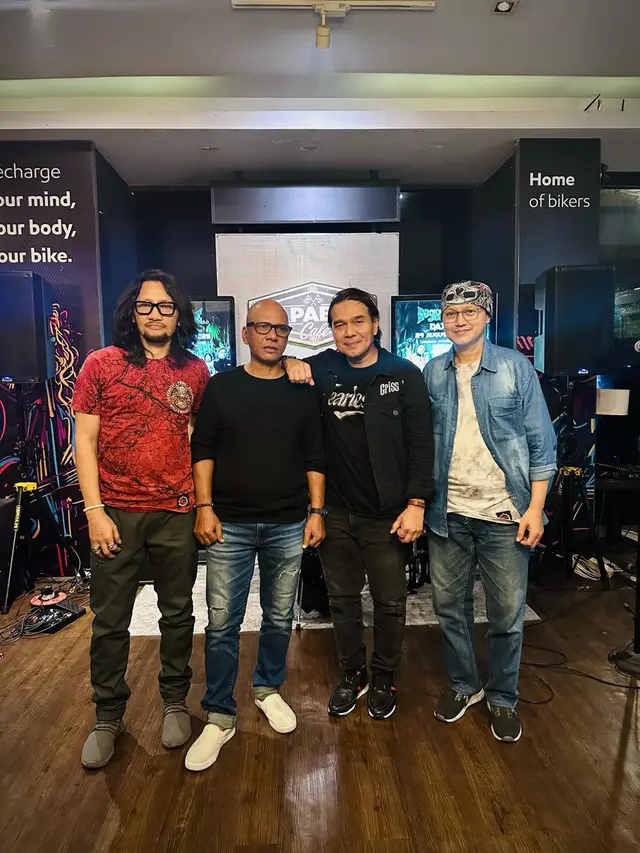 Fearless, Band Kolaborasi Musisi Indonesia dan Malaysia Siap Gebrak ...