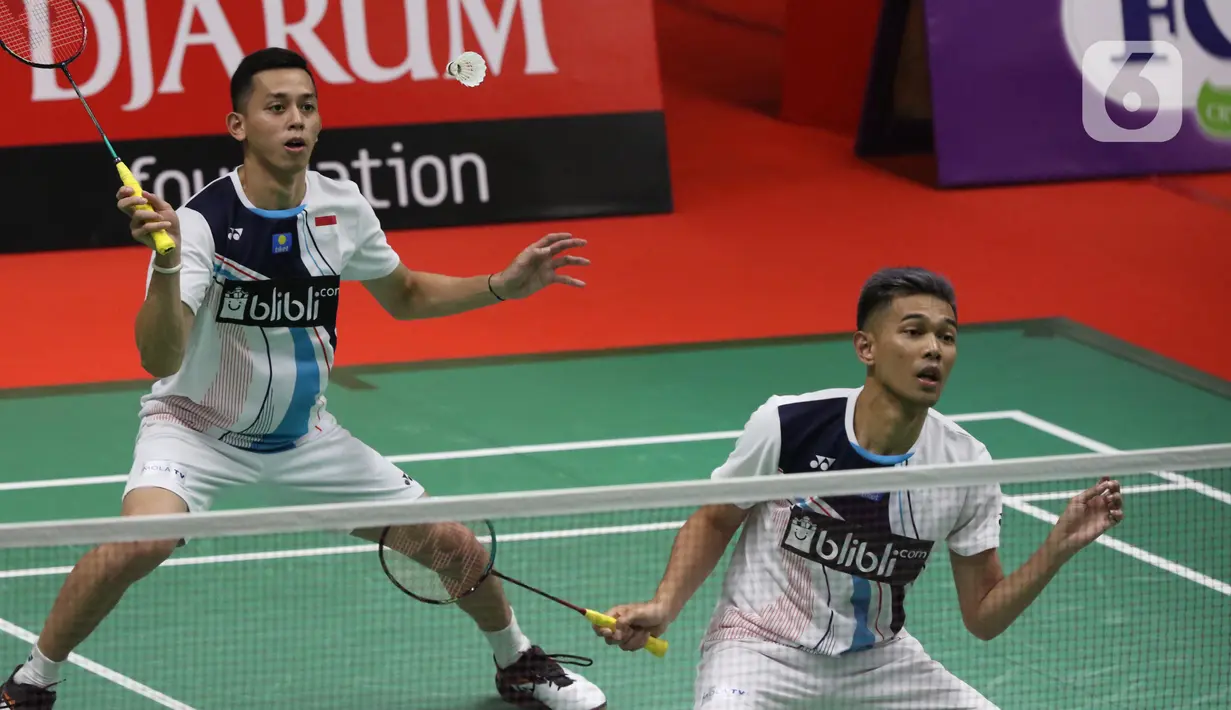 FOTO: Taklukkan Ganda Putra China, Fajar / Rian Raih Tiket Perempat Final - Foto Liputan6.com