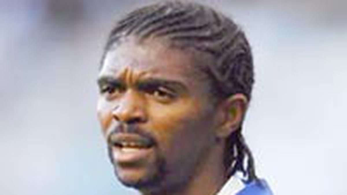 Kanu Striker Matre