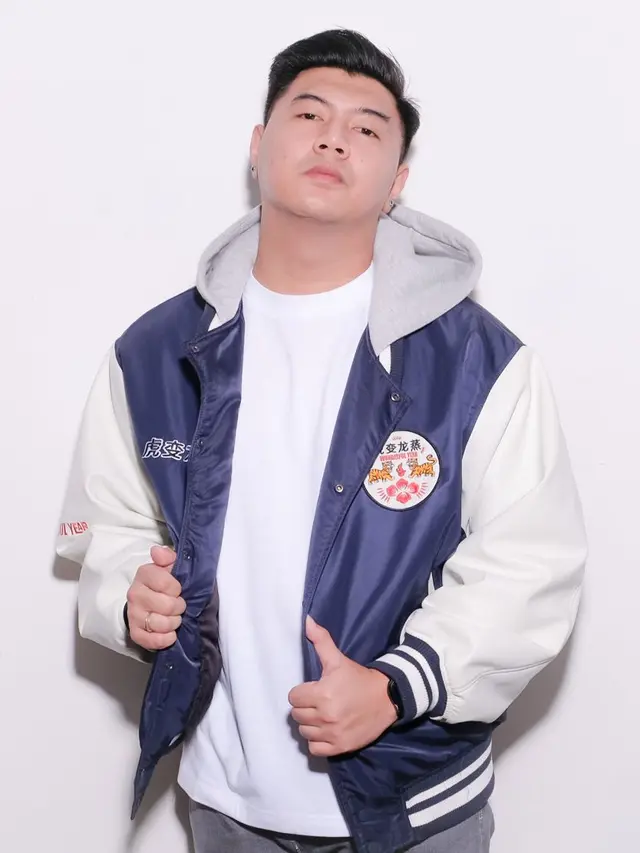 RIS, Disc Jockey yang Mirip Chef Arnold Persiapkan Kolaborasi Kejutan - ShowBiz Liputan6.com