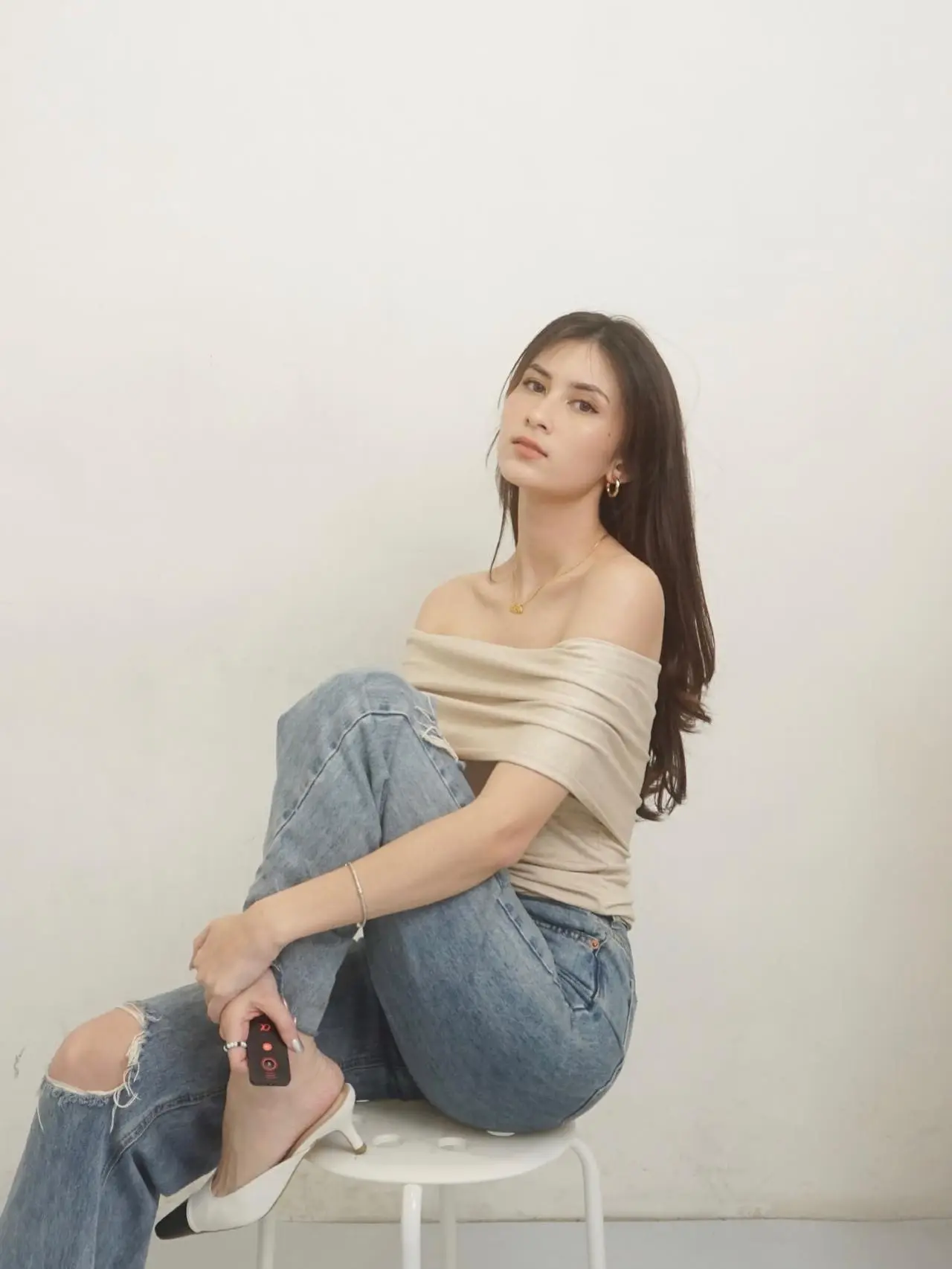 7 Potret Celia Thomas, Aktris yang Dikabarkan Dekat dengan Teuku Ryan - Hot Liputan6.com