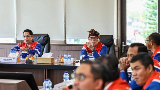 Dewan Komisaris Pertamina Tinjau IT Manggis, Pastikan Pasokan Energi ...