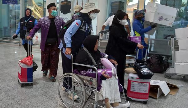 Rahasia Doa Hamdan Syakirin Hamdan Na’imin: Lengkap Teks Arab Latin ...