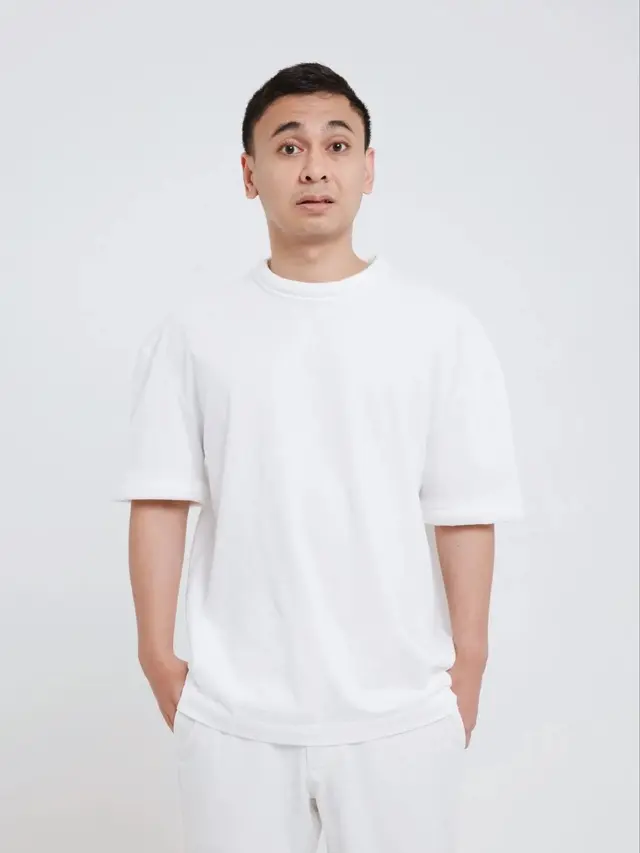 Raditya Dika Ketemu Ariel Tatum di Film Catatan Harian Menantu Sinting ...