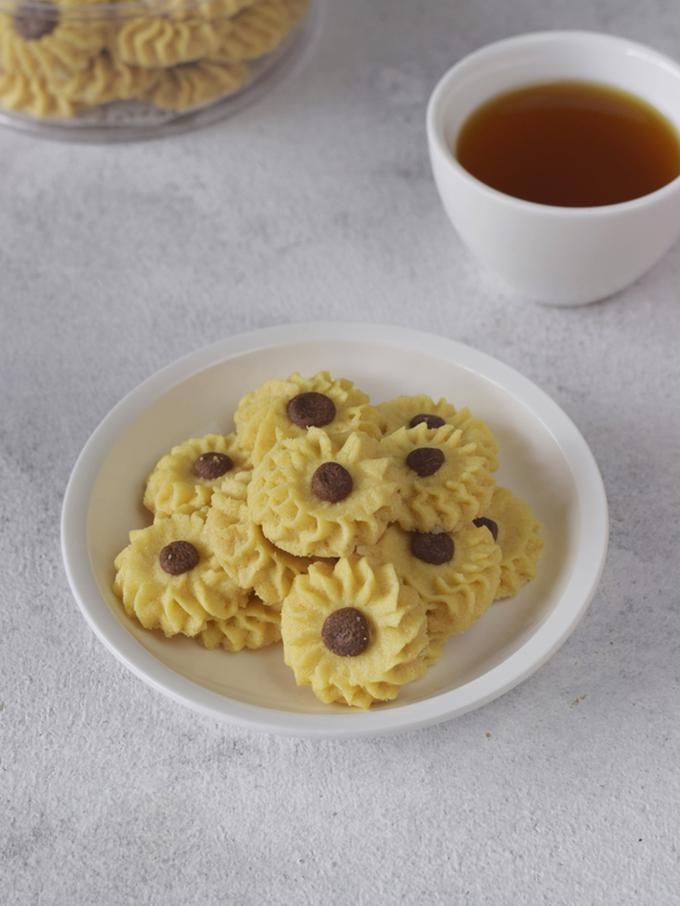 Resep Kue Semprit Tanpa Oven - Food Fimela.com