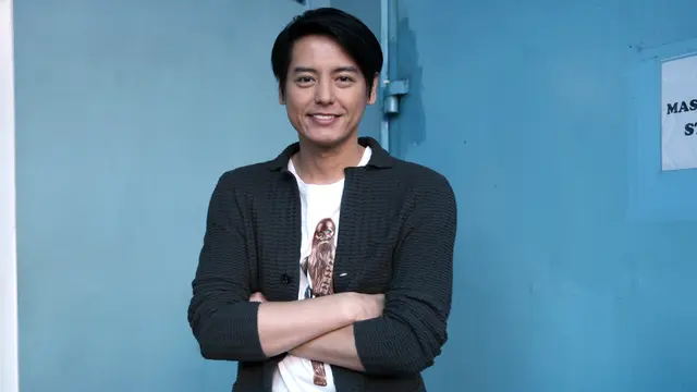 Video Roger Danuarta Masuk Islam Beredar - ShowBiz Liputan6.com