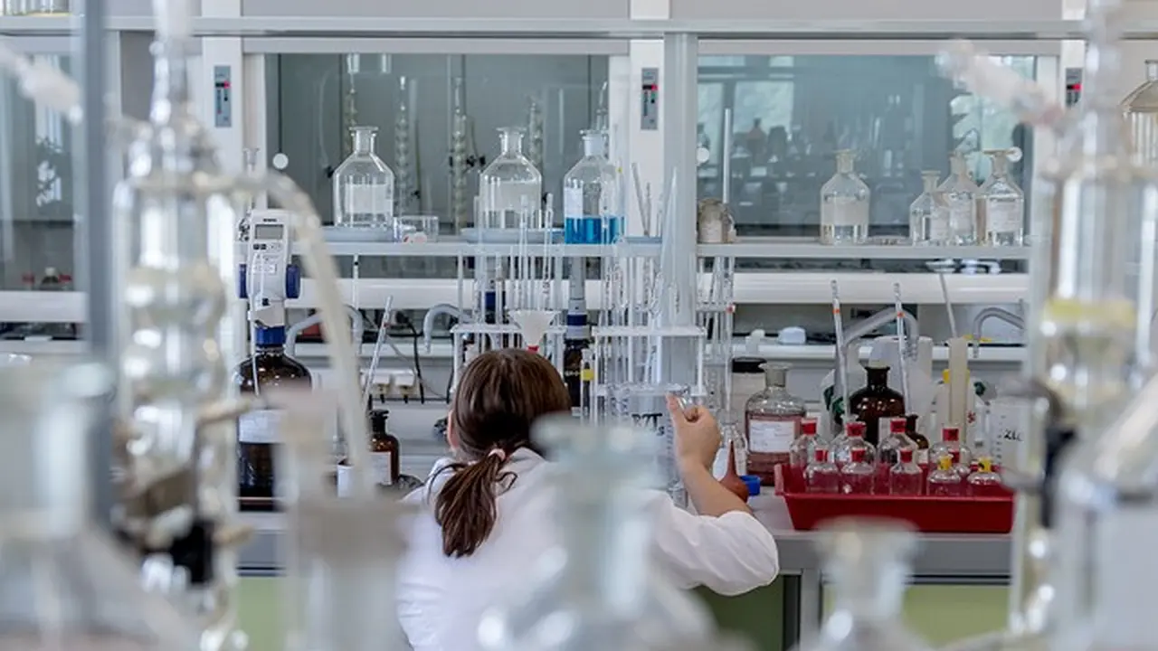 Apa Itu Isotop, Isobar, dan Isoton? Ini Penjelasan beserta Contohnya ...