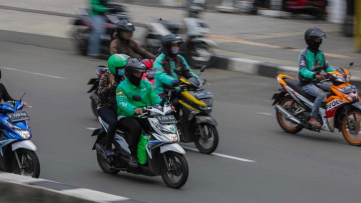 New Normal: Ojol dan Opang Masih Tak Boleh Angkut Penumpang Orang - Berita Otosia.com