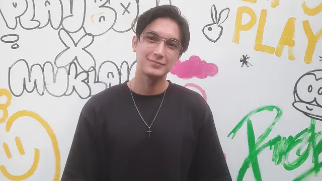 Junior Roberts Ulas Fungsi Sepatu, Salah Pilih Warna dan Model Bisa ...