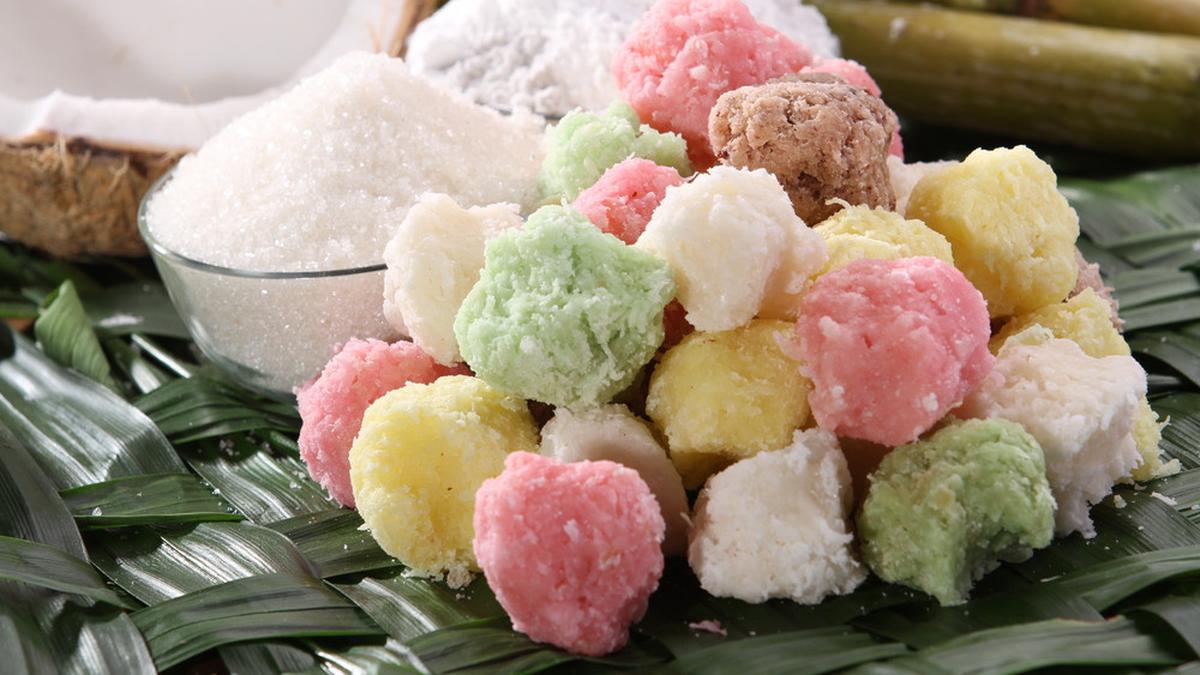 4 kue tradisional yang terbuat dari kelapa parut enak menggugah selera - Lifestyle Fimela.com