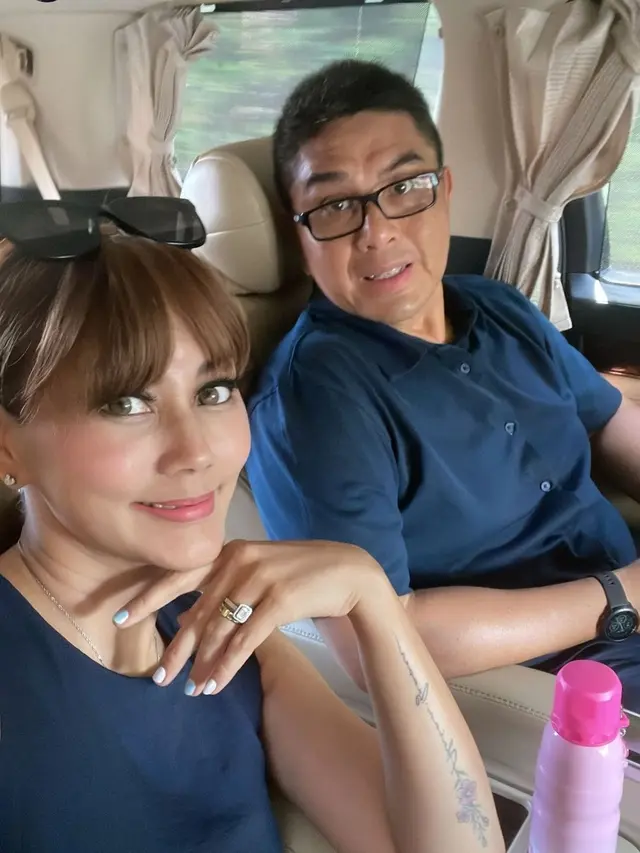 7 Potret Anita Hara Bulan Madu di Usia 44 Tahun, Kunjungi Tempat PDKT - Hot Liputan6.com