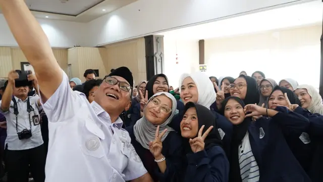 Pihak Kampus dan Mahasiswa Rasakan Manfaat Besar Program Beasiswa Full Sarjana dari Pemkot ...
