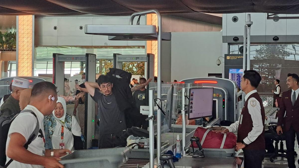 Ada Mesin Baru di Terminal 3 Bandara Soetta, Antrean Periksa Xray Jadi ...