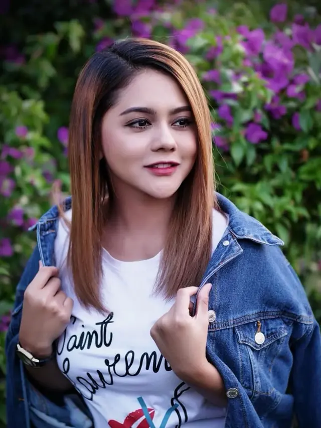 Jenita Janet Jalani Sidang Cerai 17 Desember 2019 - ShowBiz Liputan6.com