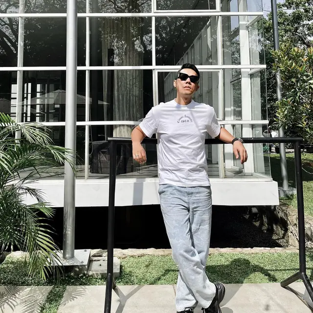 Penyanyi Boni Anggara Tentukan Pilihan di Pilkada 2024 Kabupaten Bandung, Sorot Aspek Kemakmuran ...