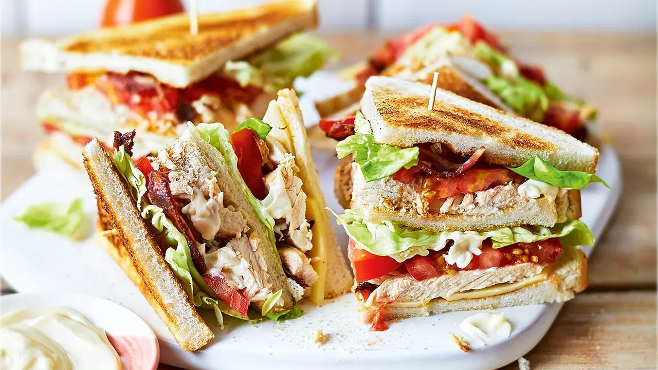 10 Cara Membuat Sandwich Enak dan Praktis dengan Berbagai Isian - Hot ...