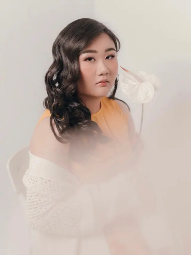 Influencer Elizabeth Christy Harsono Kolaborasi dengan Brand Ternama ...