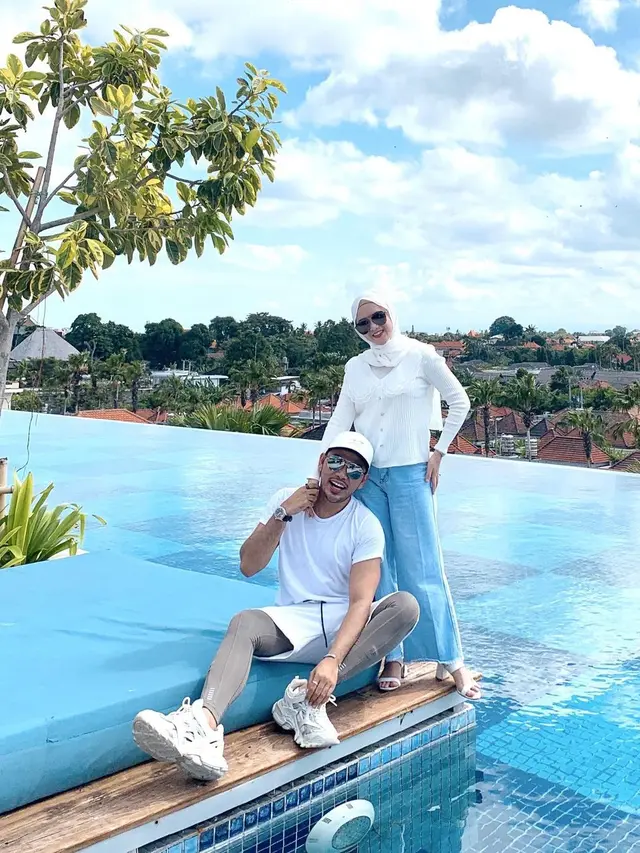 6 Potret Fikoh LIDA dan Fomalhaut Zamel, Makin Romantis Jelang 2 Tahun ...