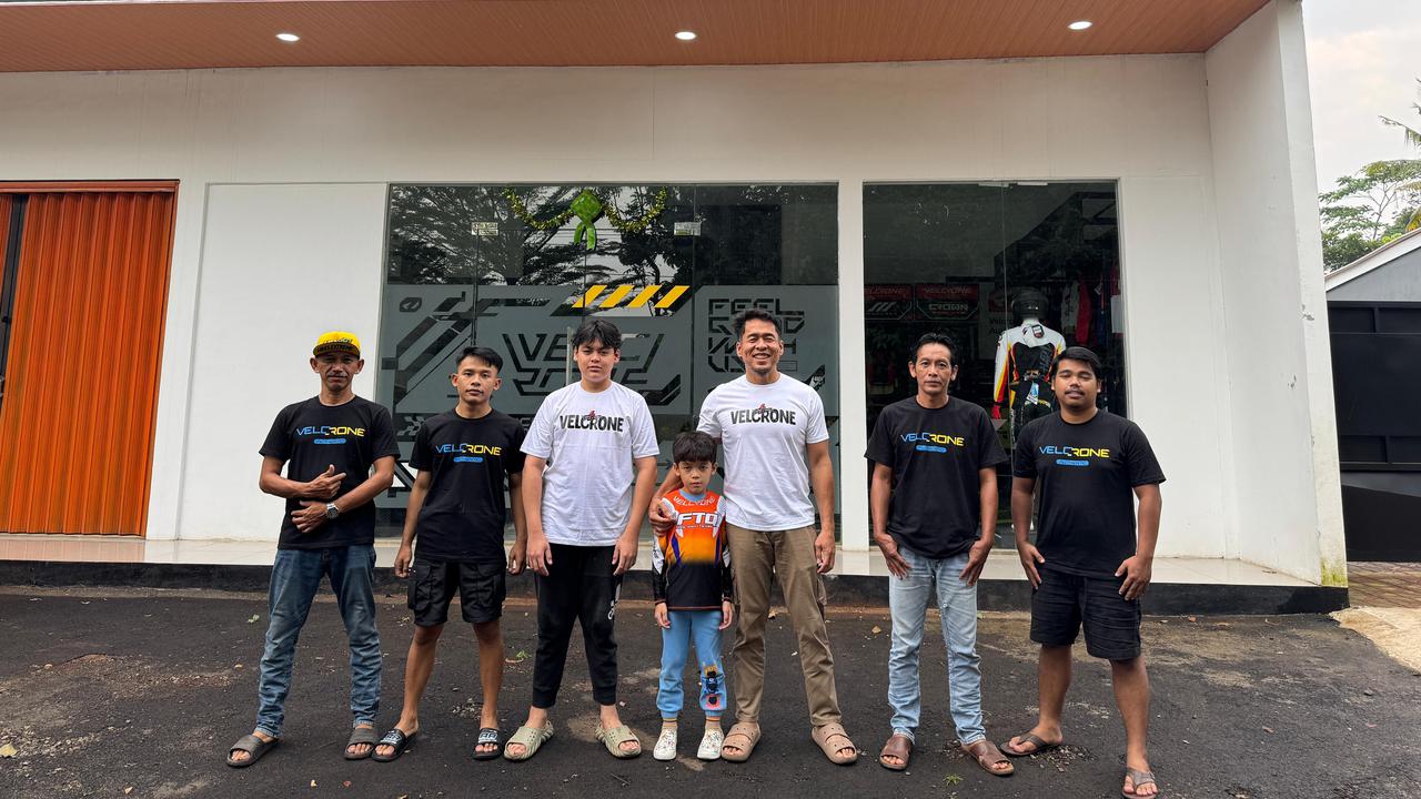 Prestasi Cemerlang Dzikra dan Kenjiro, Pembalap Cilik yang Dilirik ...