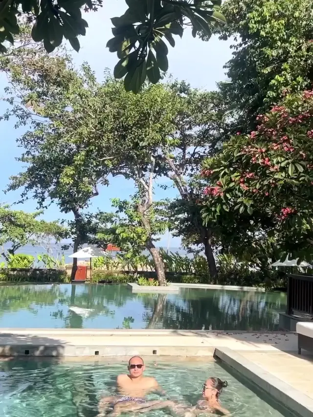 7 Potret BCL dan Tiko Aryawardhana Setelah Menikah, Momen Berdua Curi Perhatian - Hot Liputan6.com