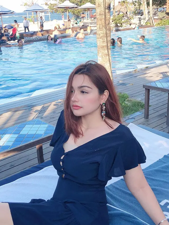 7 Potret Nurah Syahfirah Istri Teuku Rafly Mantan Suami Tamara ...