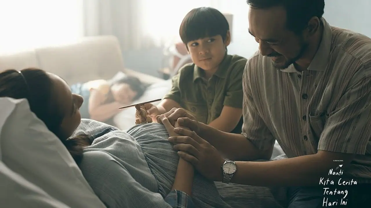 Film NKCTHI Akhirnya Tembus 2 Juta Penonton - ShowBiz Liputan6.com