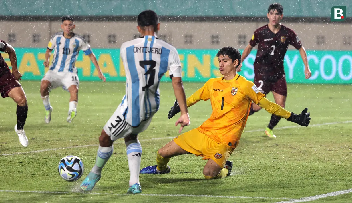 Foto: Hujan Gol Timnas Argentina U-17 ke Gawang Venezuela di Piala ...