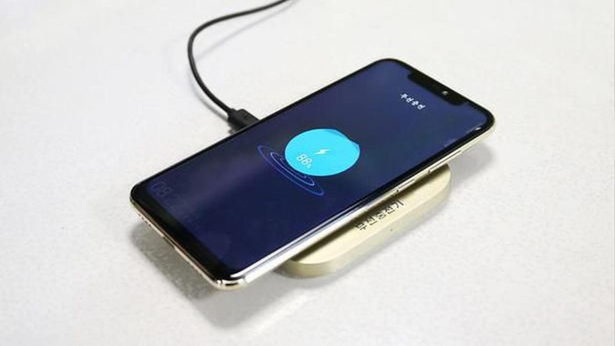 Mengenal Pyongyang 2425, Smartphone Khusus Warga Korea Utara - Tekno ...