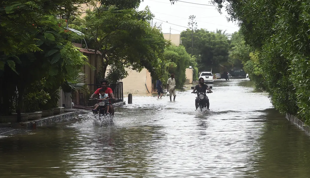 Hujan Muson, Pakistan Dilanda Banjir - Foto Liputan6.com