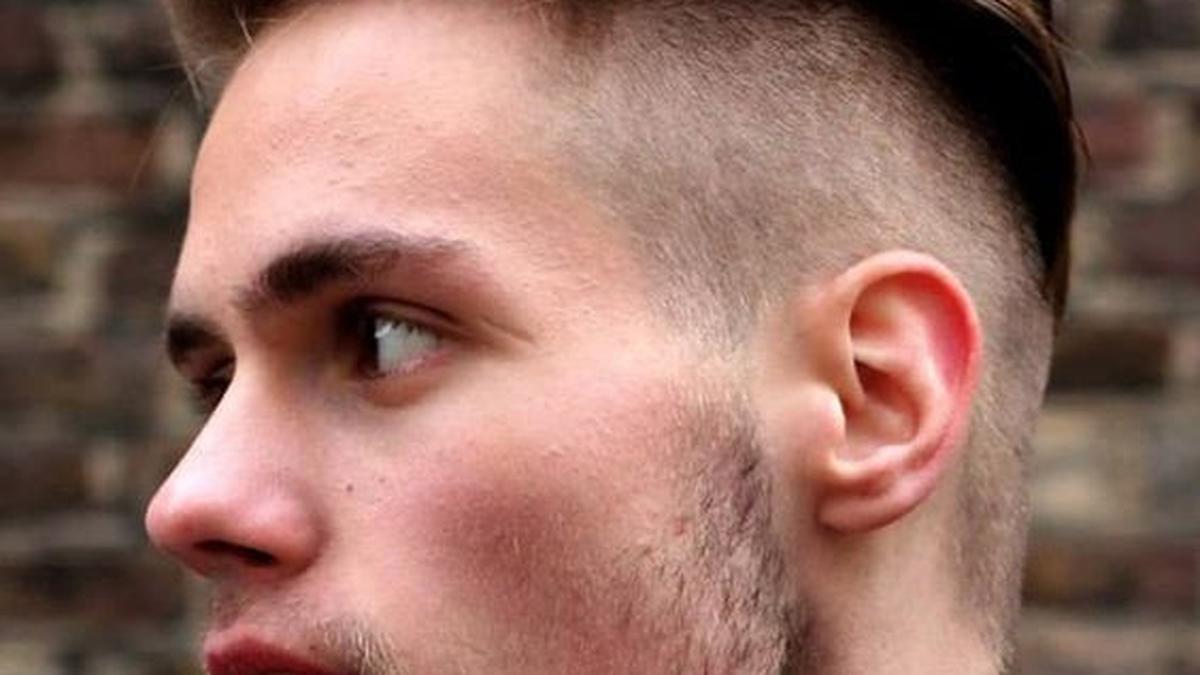 Rekomendasi Model Rambut Pria Ikal, Inspirasi dari Reza Rahardian ...