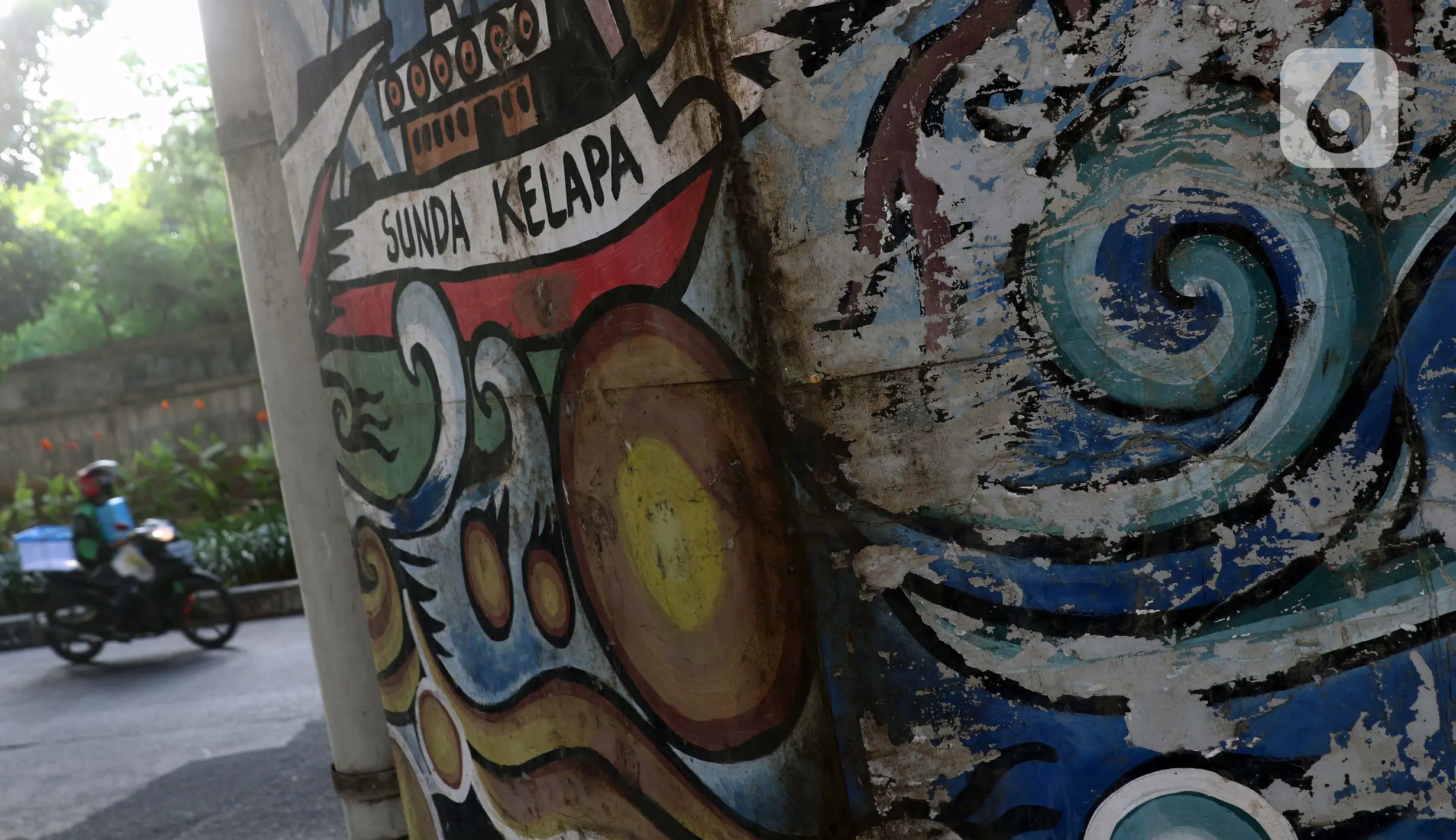FOTO: Mural yang Dulu Menghiasi Jalan Ancol Timur Kini Kotor Berdebu ...