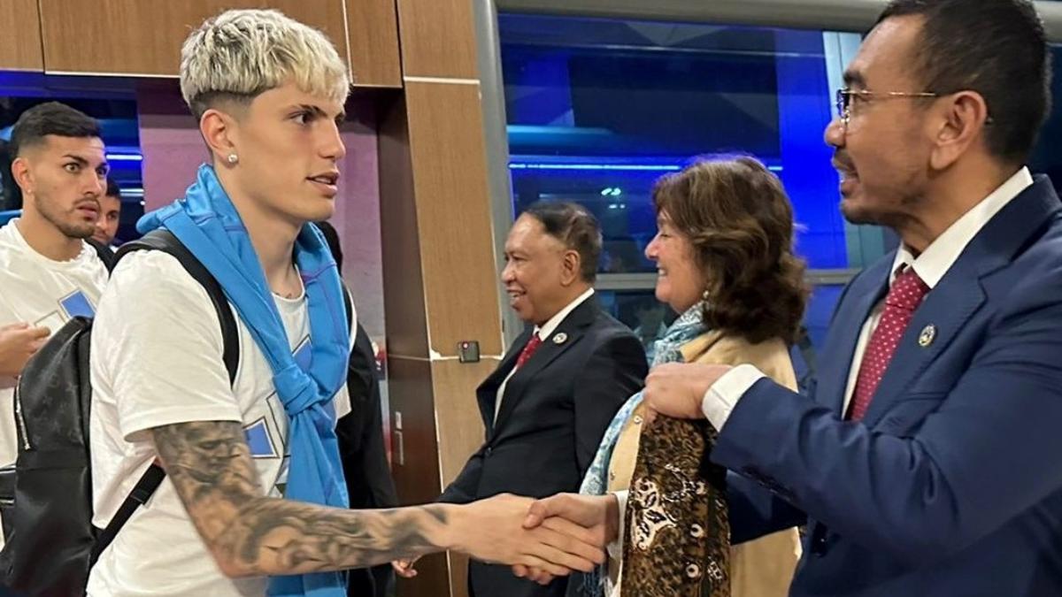 Rombongan Timnas Argentina Mode Senyap di Bandara Soekarno-Hatta ...