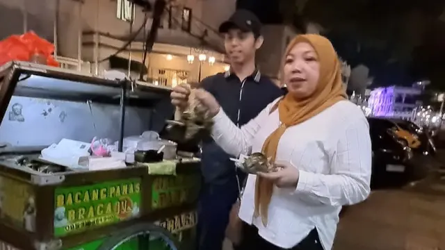 Nongkrong Malam di Jalan Braga Bandung, Kuliner Pinggir Jalan hingga Estetiknya Bangunan Tua ...
