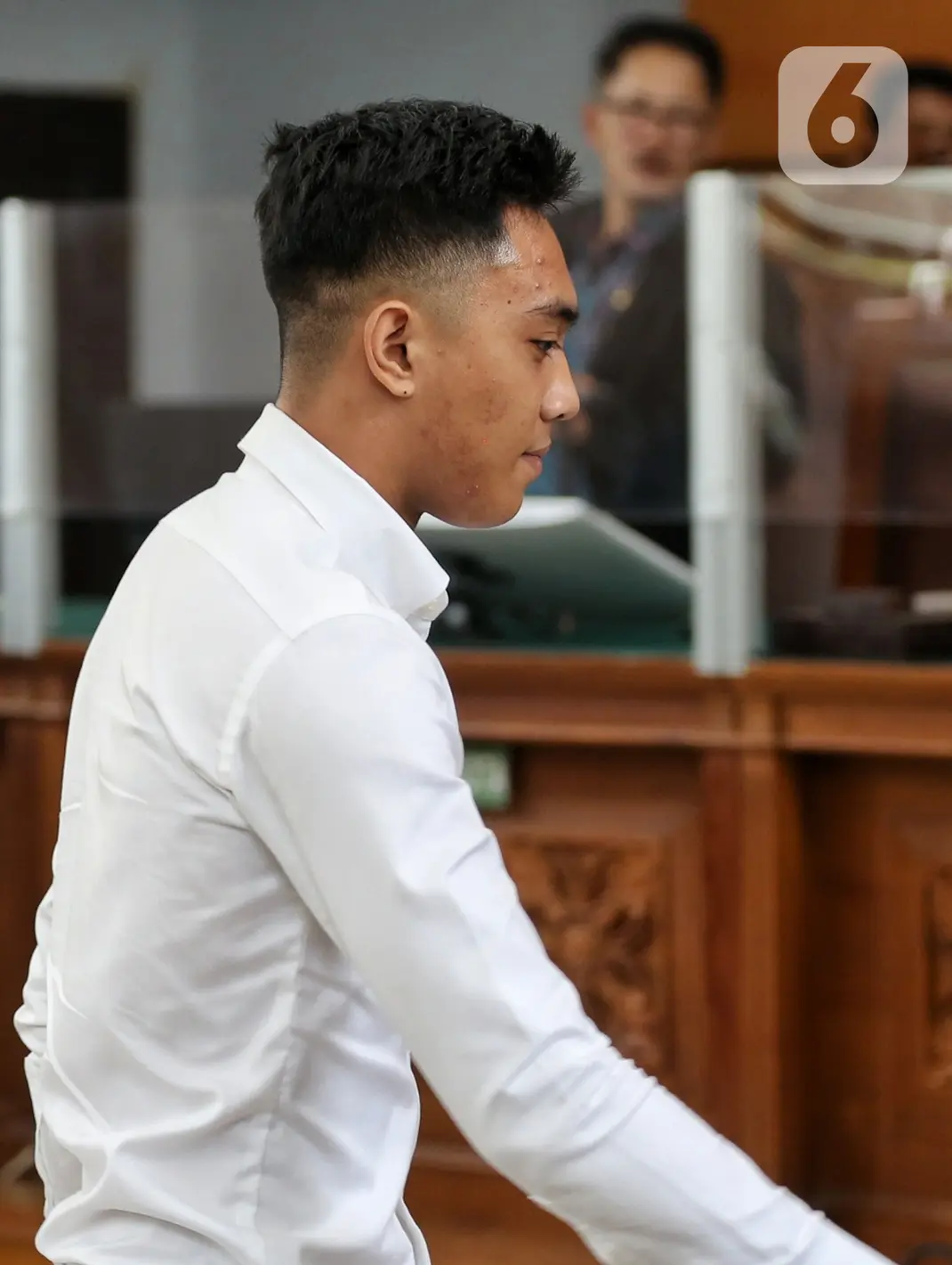 Ekspresi Mario Dandy Usai Divonis 12 Tahun Penjara dan Bayar Restitusi Rp 25 Miliar - Foto ...